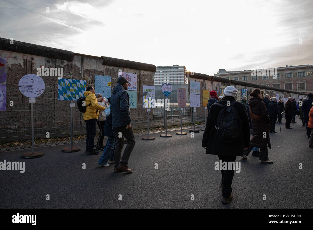 Today, on November 9, 2024, Berlin commemorates the 35th anniversary of ...