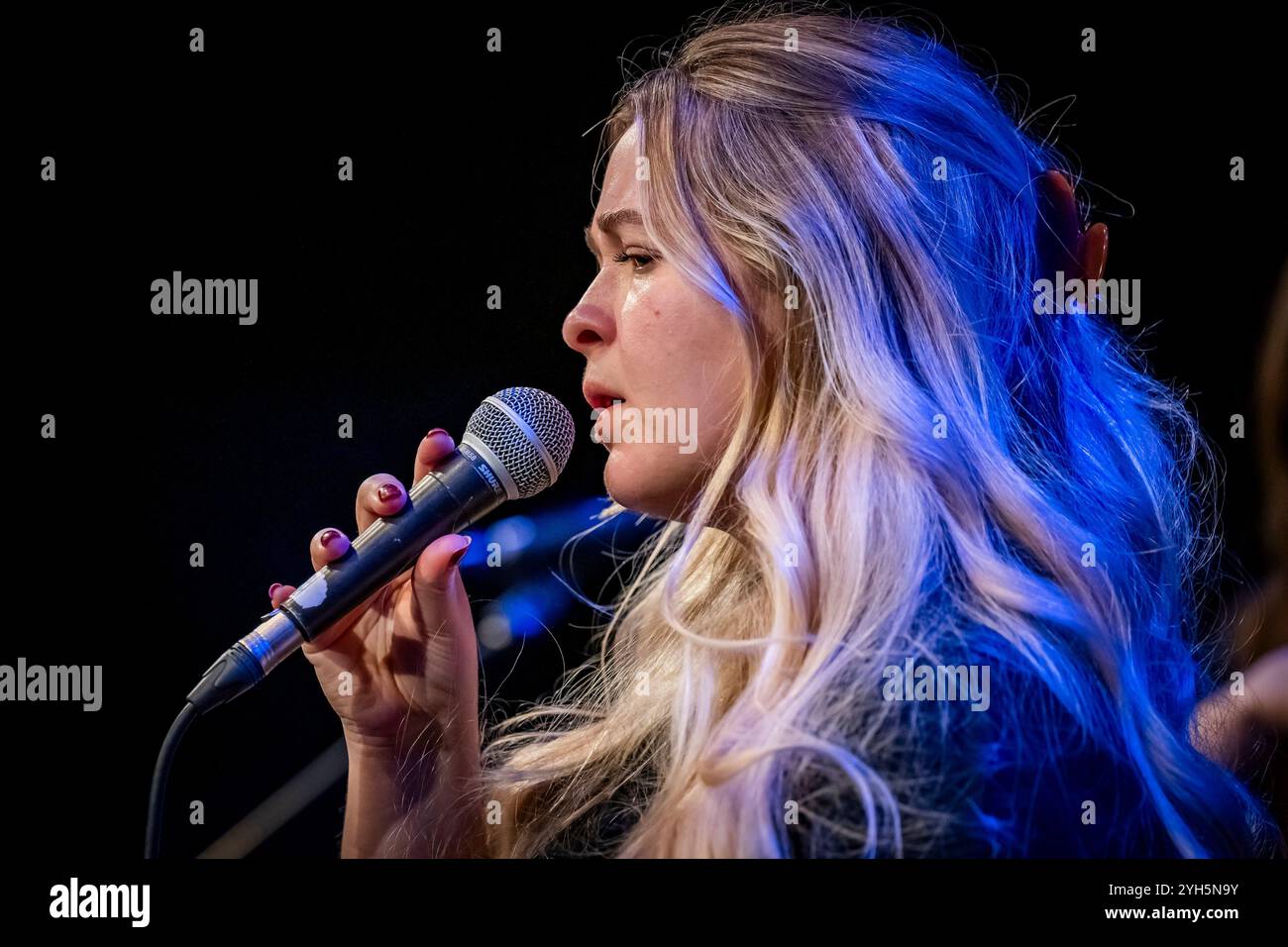Edinburgh, Scotland. Sat 9 November 2024. Singer—songwriter Amy ...