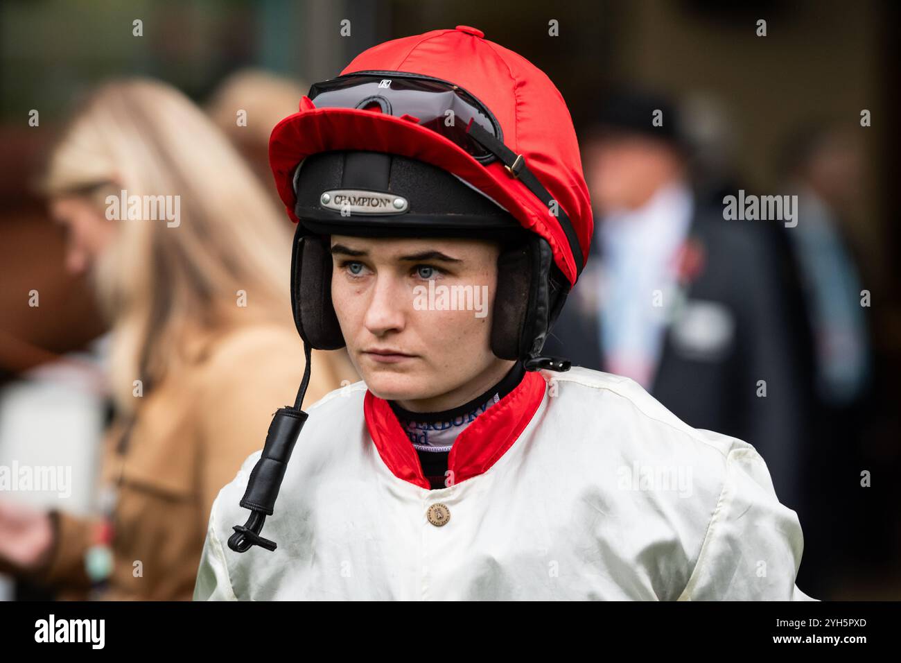 Alice stevens jump jockey hi-res stock photography and images - Alamy