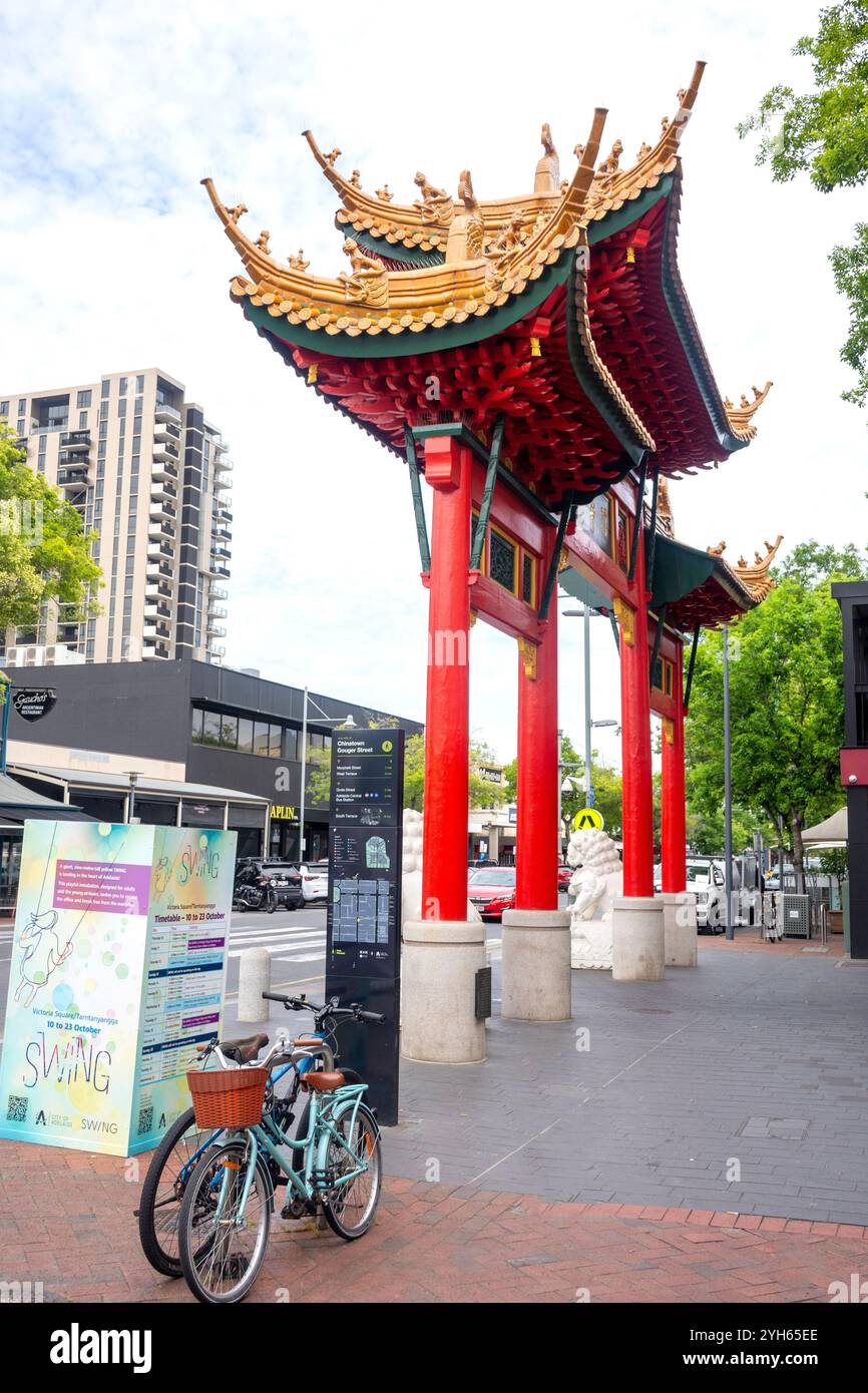 Lions gate street hi-res stock photography and images - Alamy