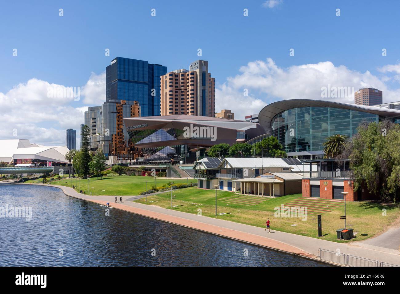 City view across river torrens adelaide convention centre north hi-res ...