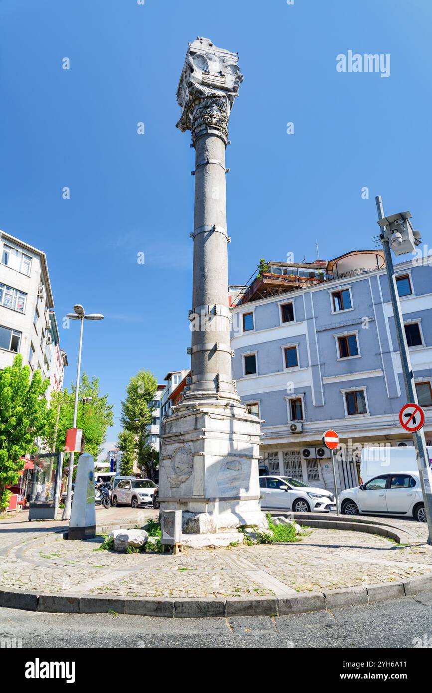 Byzantine style column hi-res stock photography and images - Alamy