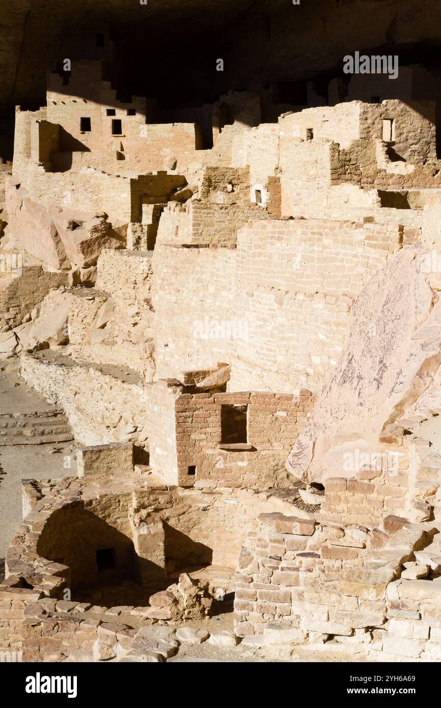 Extraordinary ruins remain intact at the Cliff Palace of Mesa Verde ...