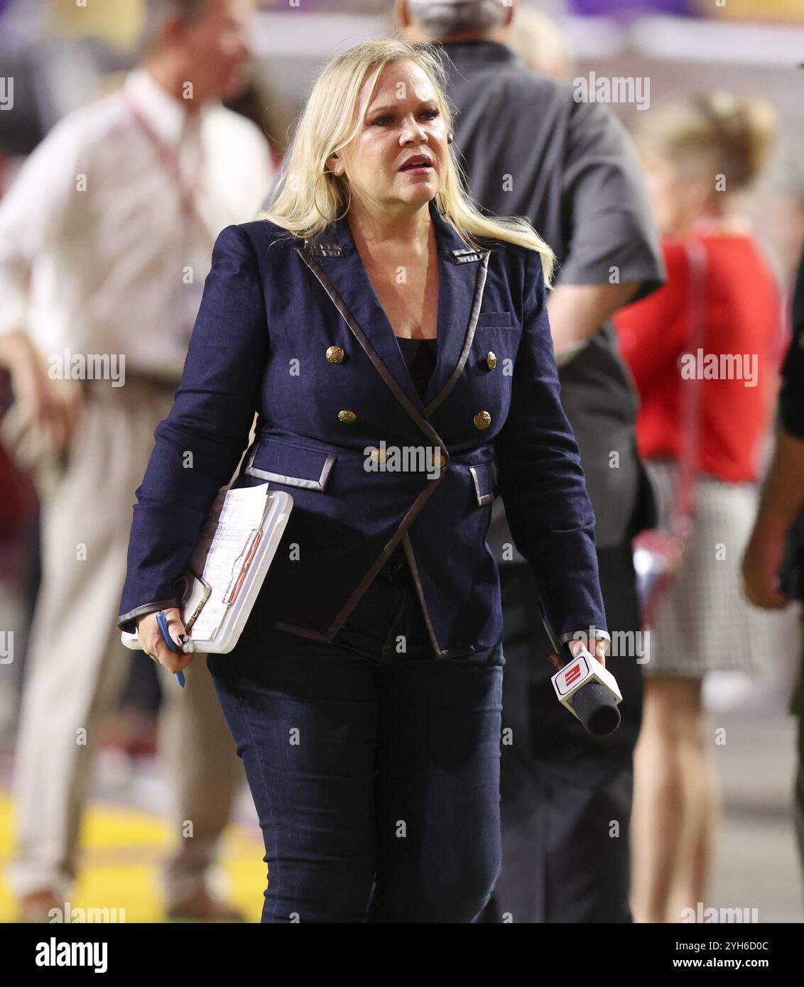 Holly rowe hi-res stock photography and images - Alamy