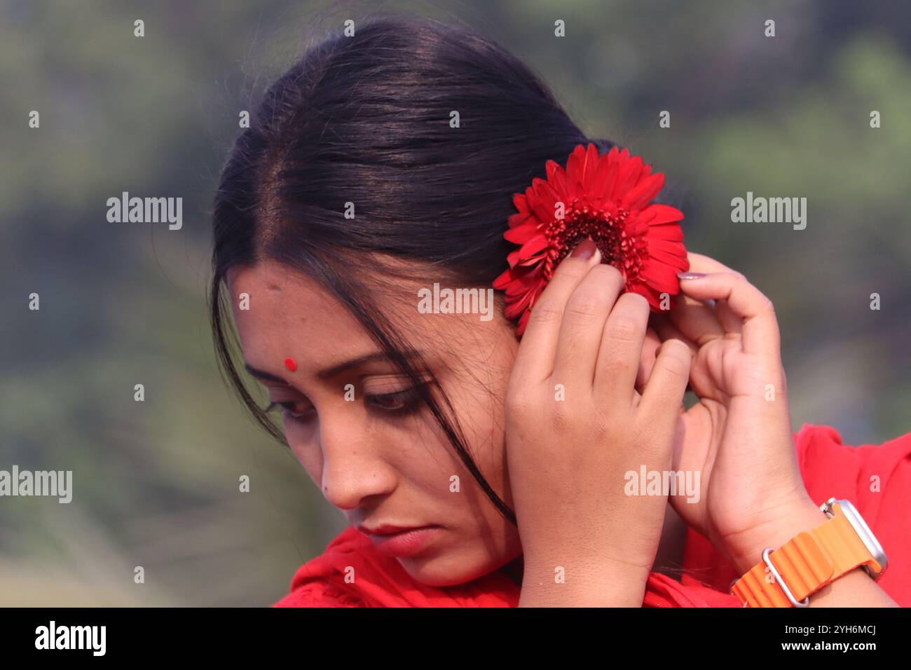 She is beautiful, she is extraordinary in the ordinary, she is great ...