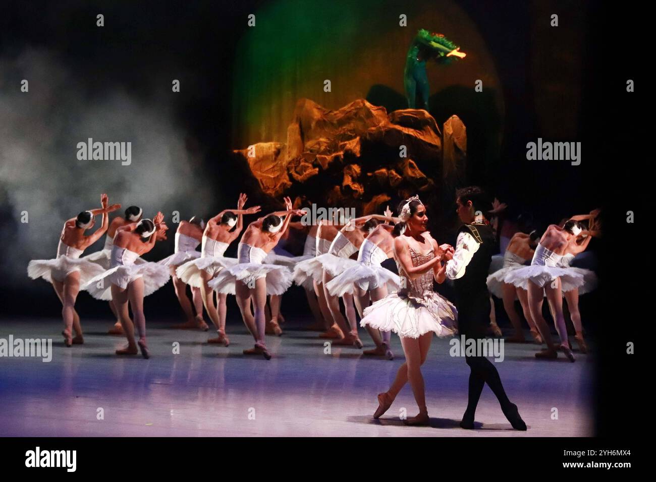 Swan Lake General Rehearsa at Palacio de Bellas Artes National Dance ...