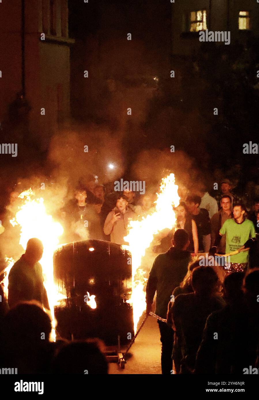Hatherleigh, Devon, UK. 9 November, 2024. Hatherleigh Carnival and Tar Barrels. Annual ...