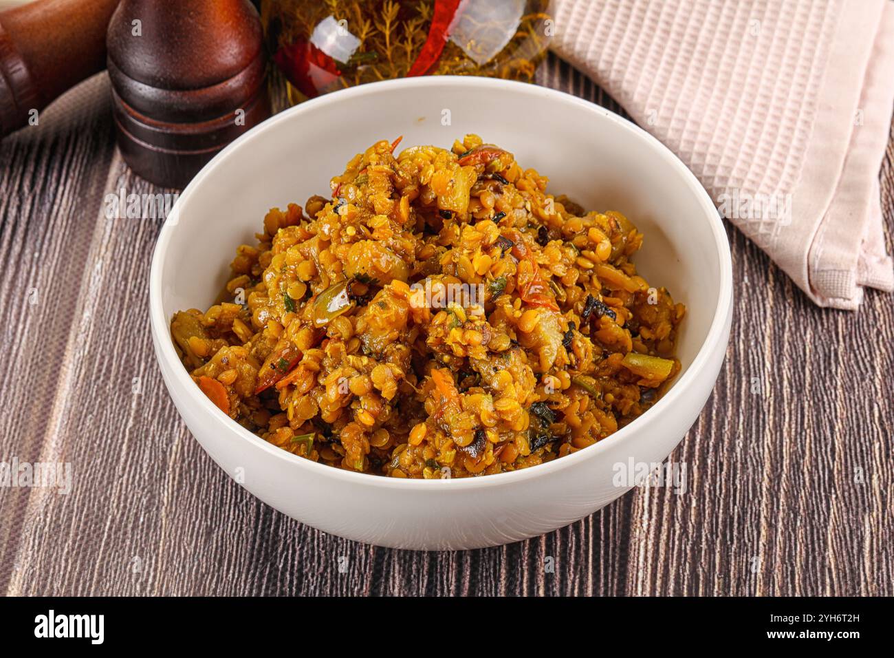 Vegan garnish - red lentil with vegetables Stock Photo - Alamy