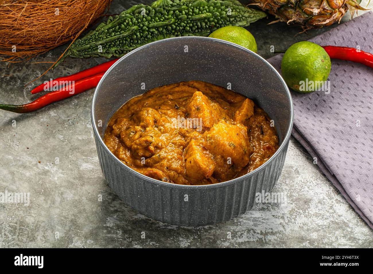 Indian cuisne - Chicken massala with sauce and spices Stock Photo - Alamy