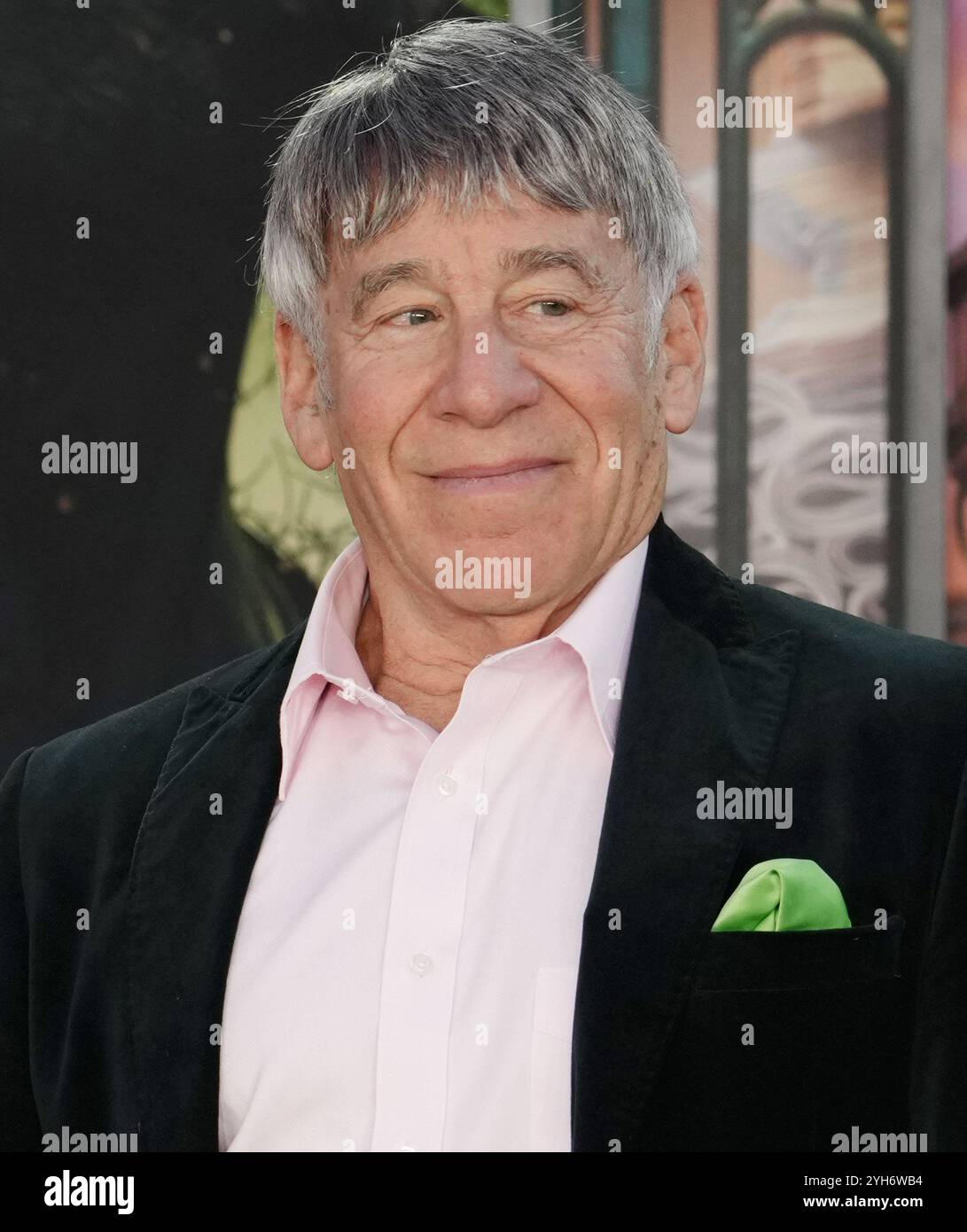 Stephen Schwartz arrives at the Universal Pictures' WICKED Los Angeles ...