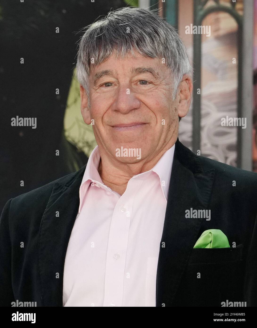 Stephen Schwartz arrives at the Universal Pictures' WICKED Los Angeles ...
