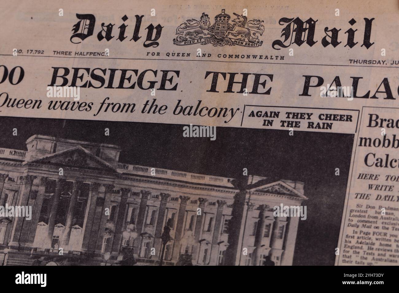 Gaziantep, Turkey. Old copies of the British newspaper the Daily Mail ...