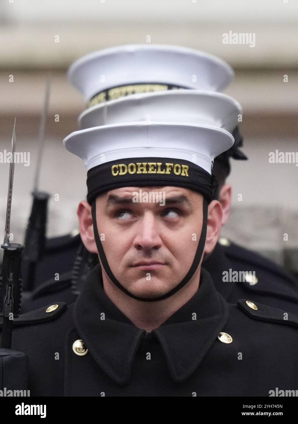 Military personnel from Commando Helicopter Force of the Royal Navy ...