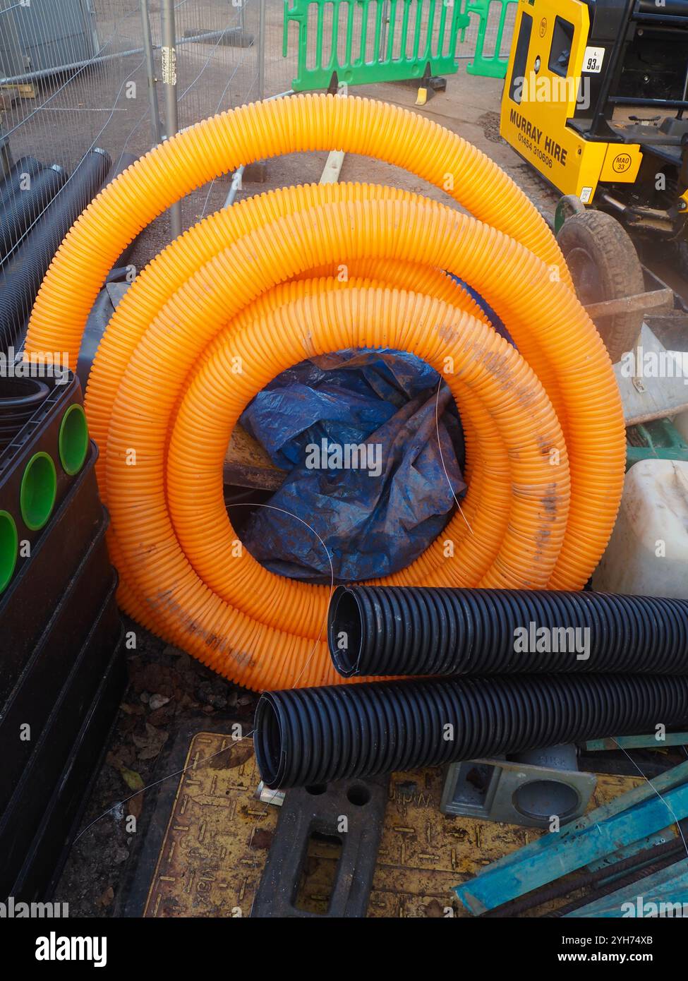 Orange ducting hi-res stock photography and images - Alamy