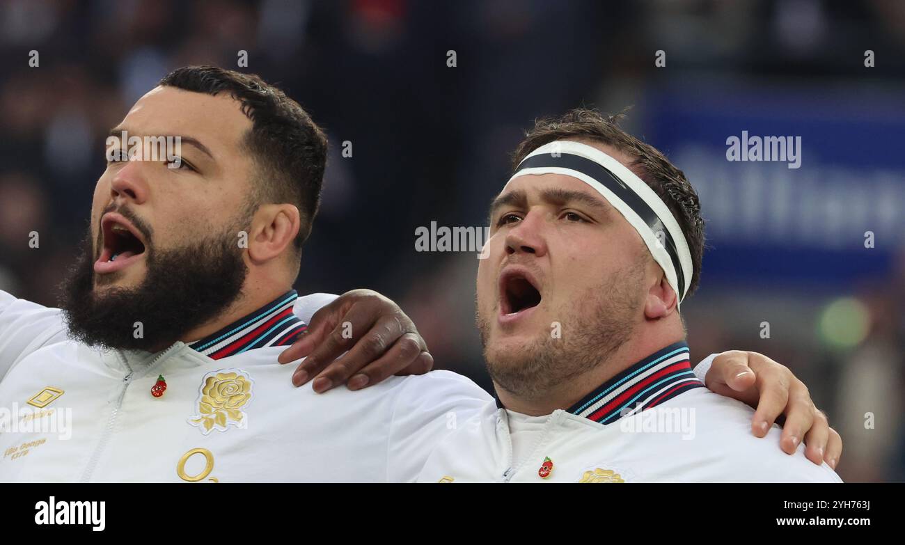 London, UK. 09th Nov, 2024. L-R England's Ellis Genge (Bristol Bears ...