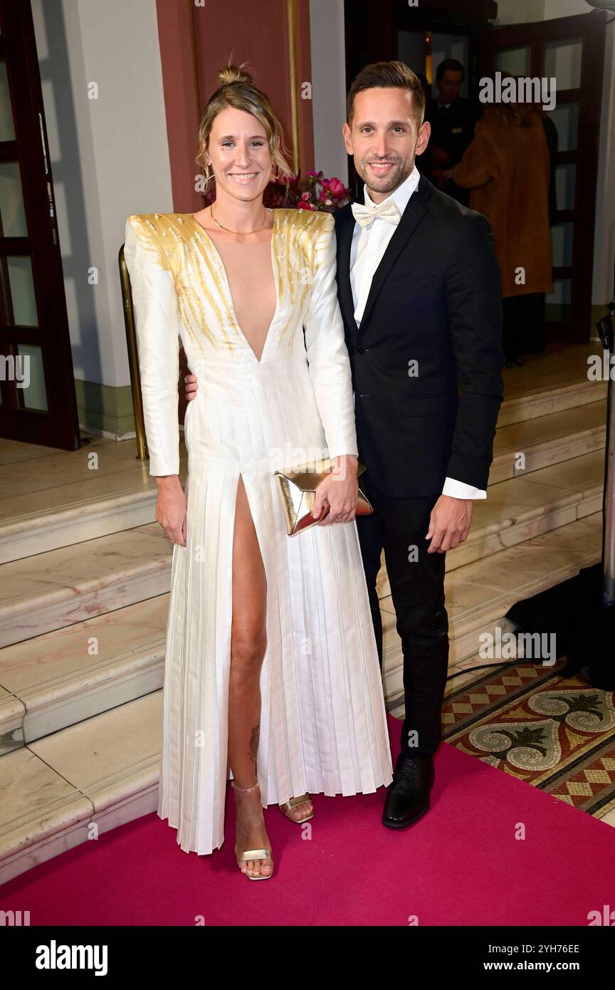 Carolin Schäfer mit Freund Jan Uder beim 42. Deutschen SportpresseBall ...