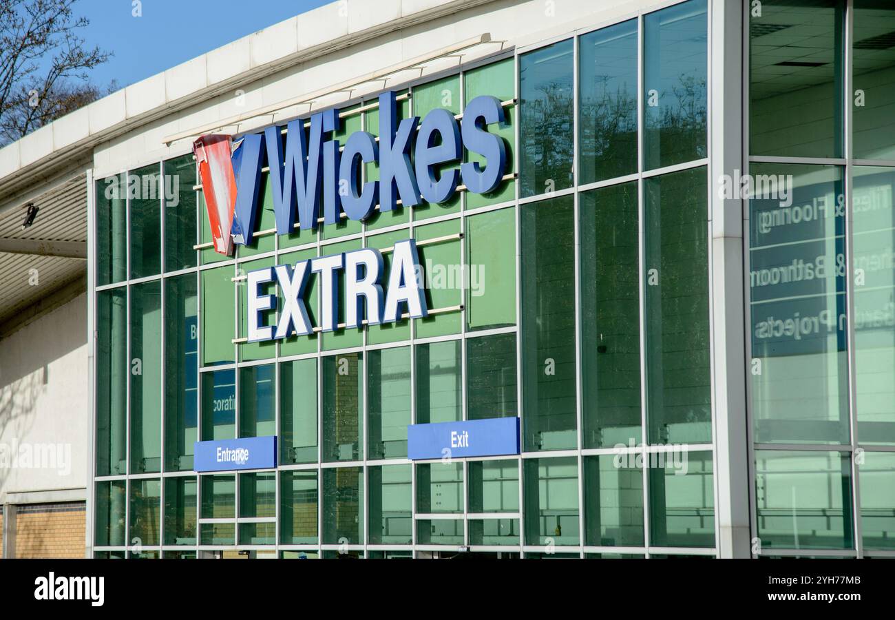 Maidstone, Kent, UK. Wicks Extra DIY superstore Stock Photo - Alamy