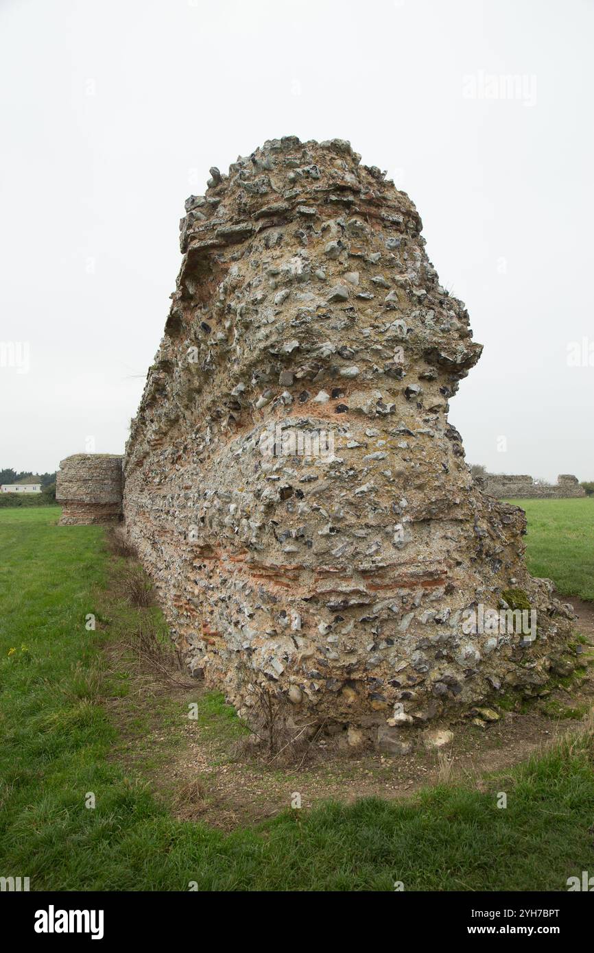 Burgh castle hi-res stock photography and images - Alamy