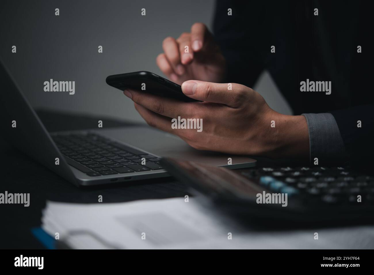 Technology driven workplace hi-res stock photography and images - Alamy