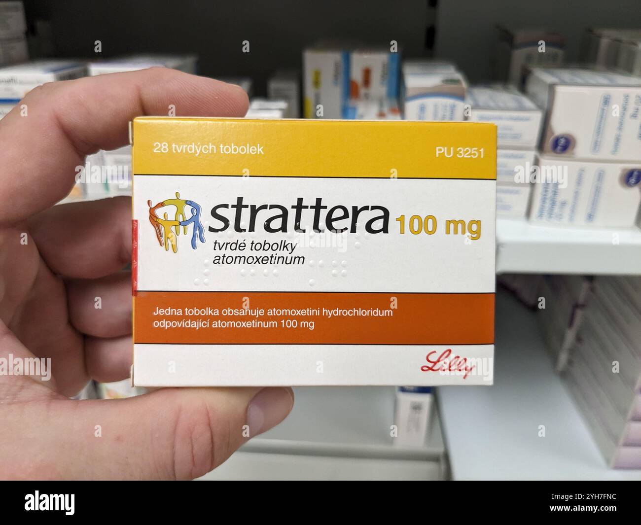 Elli lilly hi-res stock photography and images - Alamy