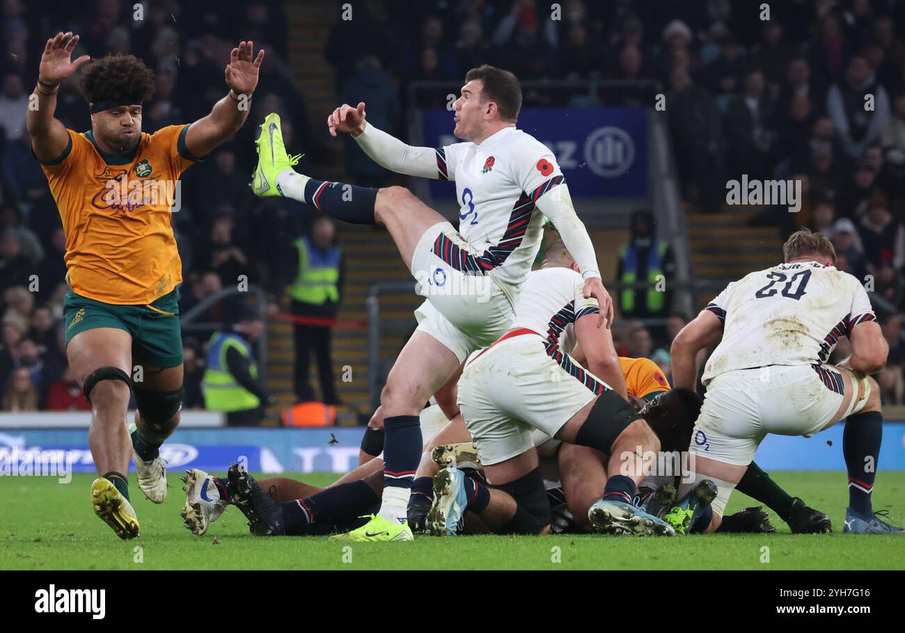 London, UK. 09th Nov, 2024. L-R Australia's Rob Valetini(Harlequin ...