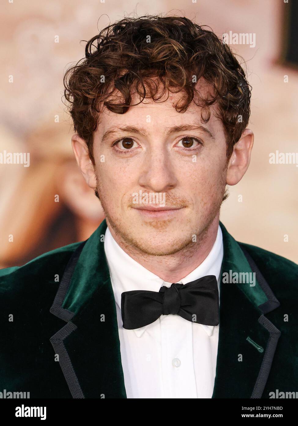 LOS ANGELES, CALIFORNIA, USA - NOVEMBER 09: Ethan Slater arrives at the ...