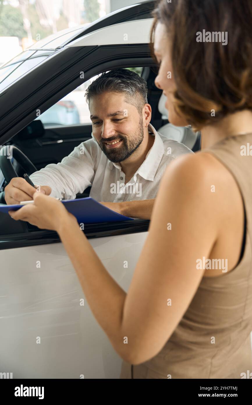 Rent a car documents hi-res stock photography and images - Alamy