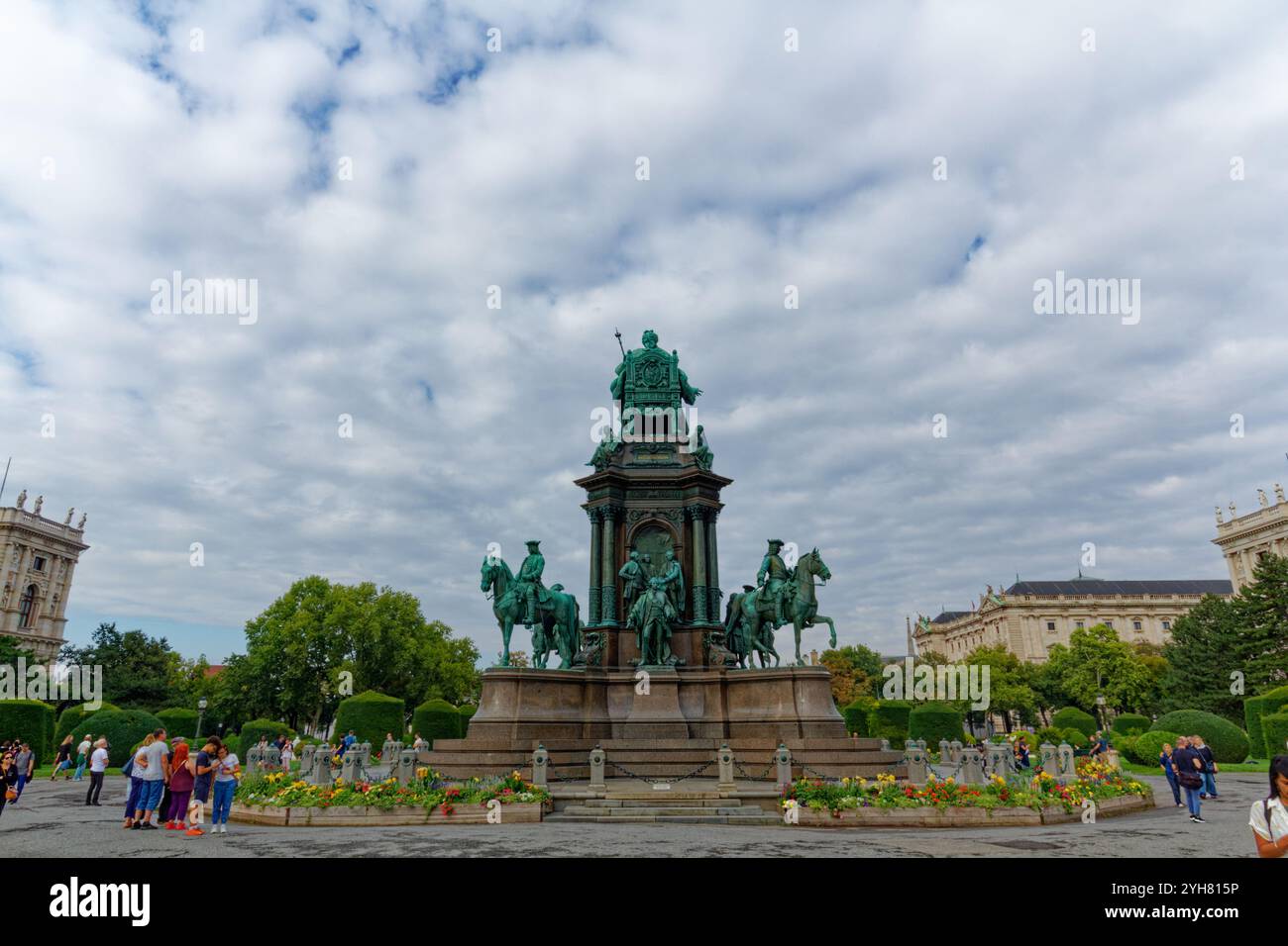 Vienna Austria Soviet War Memorial in Schwarzenbergplatz showcasing ...