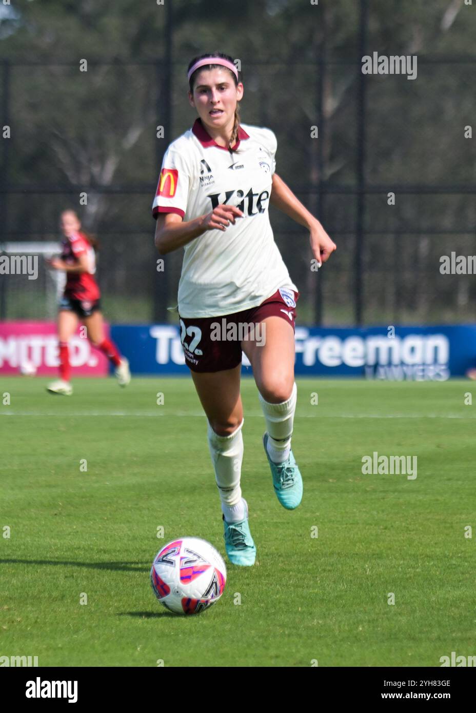 Rooty Hills, Australia. 10th Nov, 2024. Erin Gianna Healy of Adelaide ...