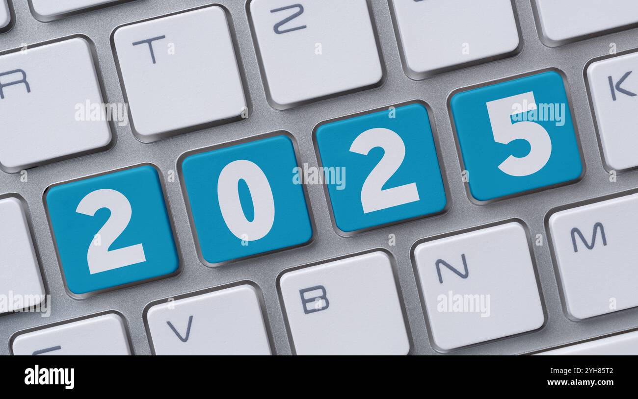 Computer keyboard number 2025 hi-res stock photography and images - Alamy