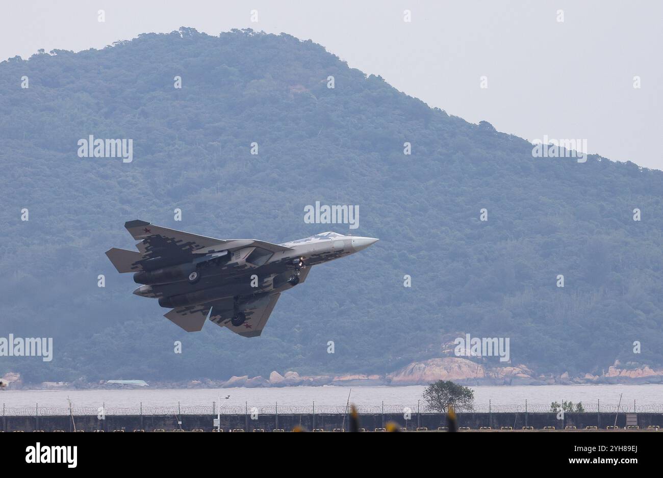 Zhuhai, China's Guangdong Province. 10th Nov, 2024. A Su-57 fighter jet ...