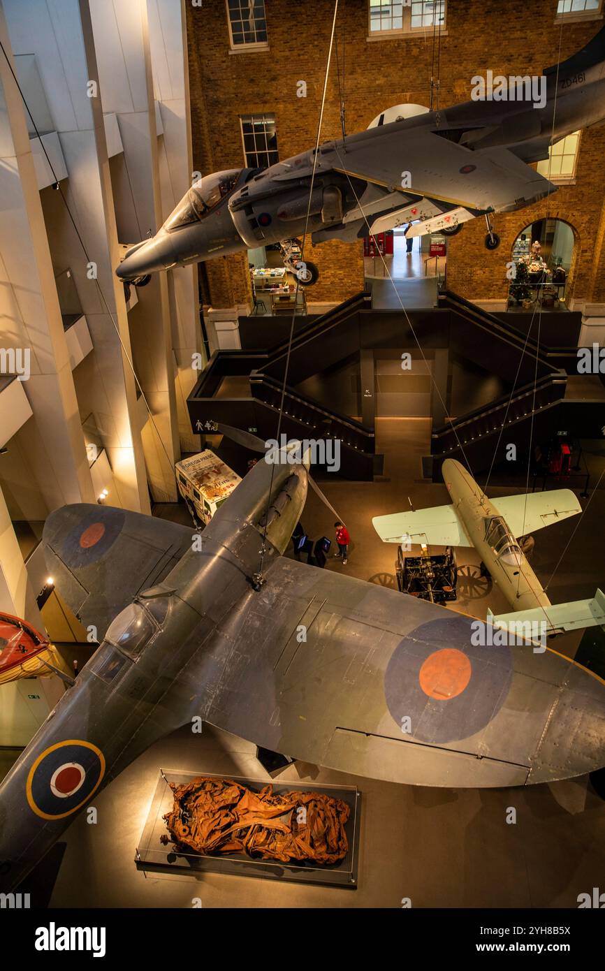 The Imperial War Museum, London Stock Photo - Alamy