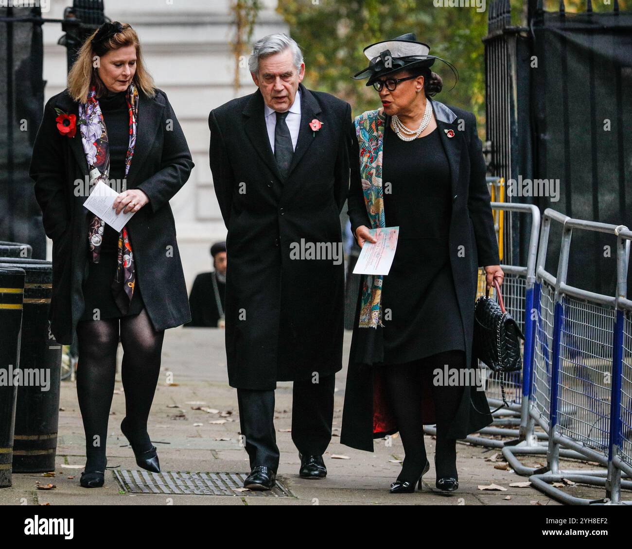 Sarah at the cenotaph in whitehall hi-res stock photography and images ...