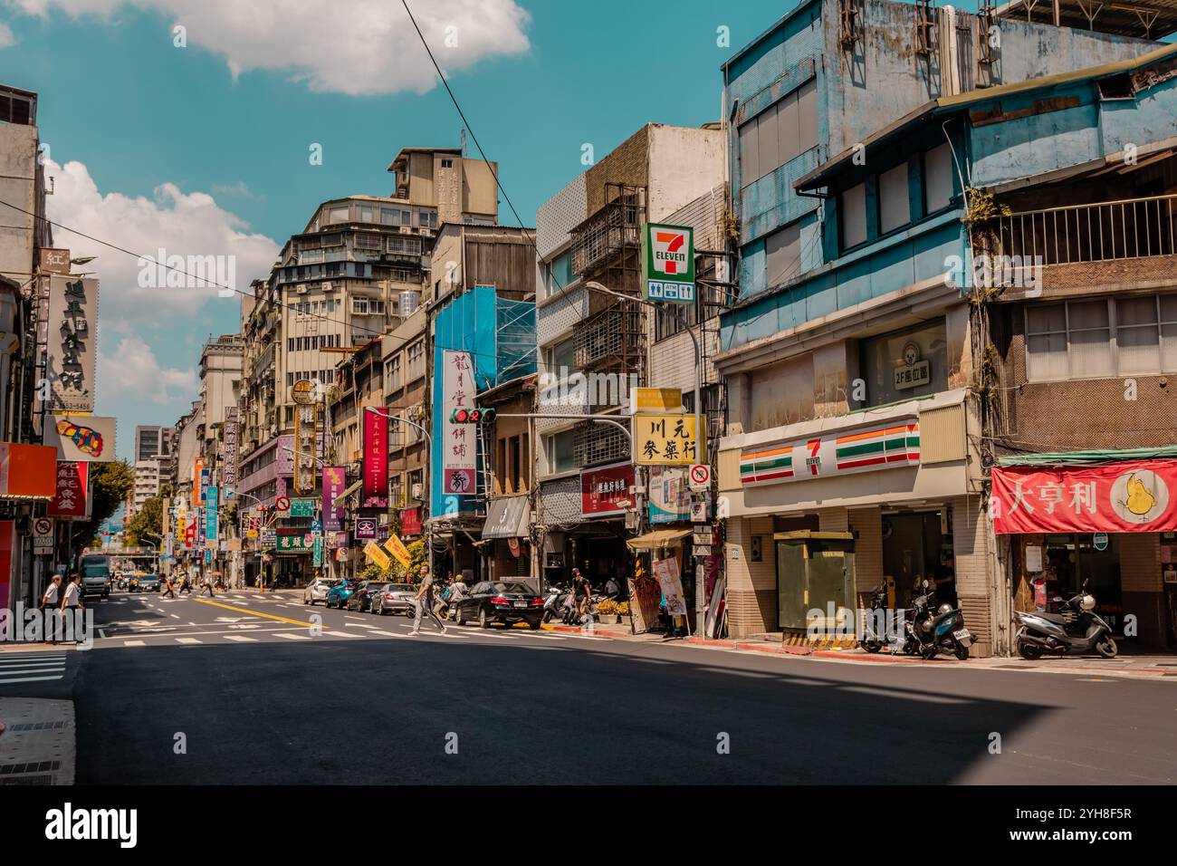 Street photography in the Ximen neighborhood in Taipei, Taiwan Stock ...