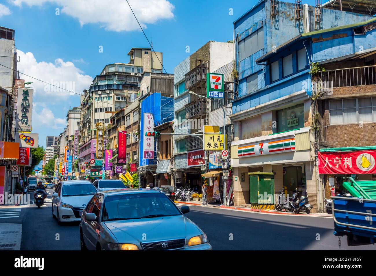 Street photography in the Ximen neighborhood in Taipei, Taiwan Stock ...