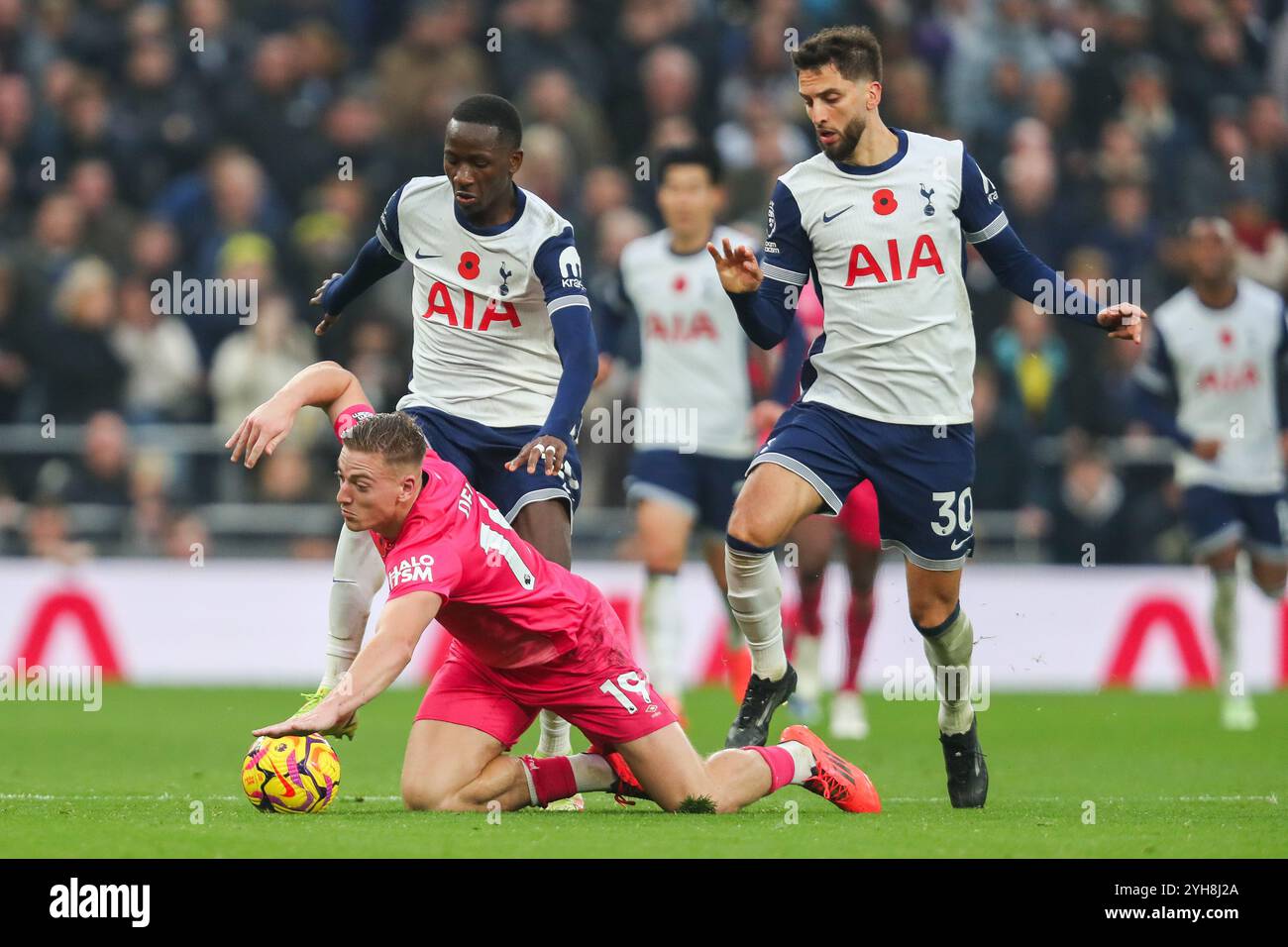 Pape matar sarrans hi-res stock photography and images - Alamy