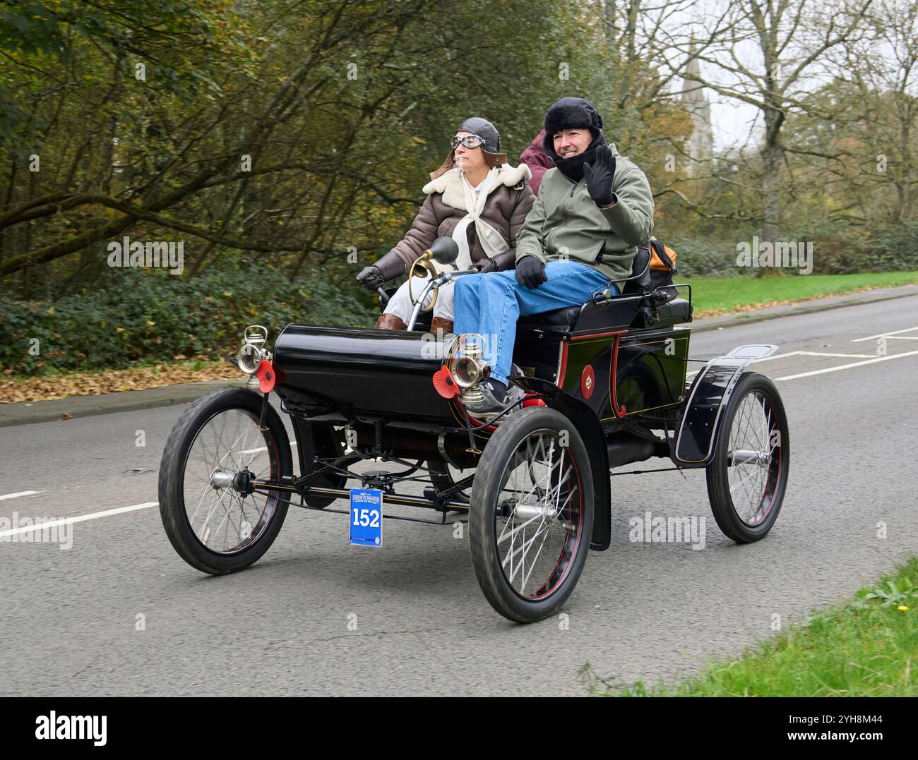 circa 1903 Oldsmobile Runabout 152 in the London to Brighton Veteran ...