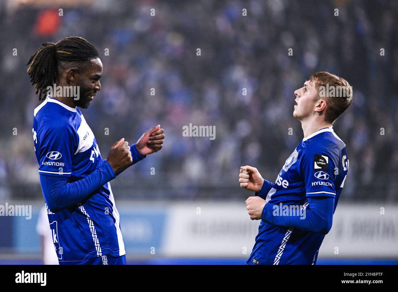 Gent, Belgium. 10th Nov, 2024. Gent's Jordan Torunarigha and Gent's Max ...