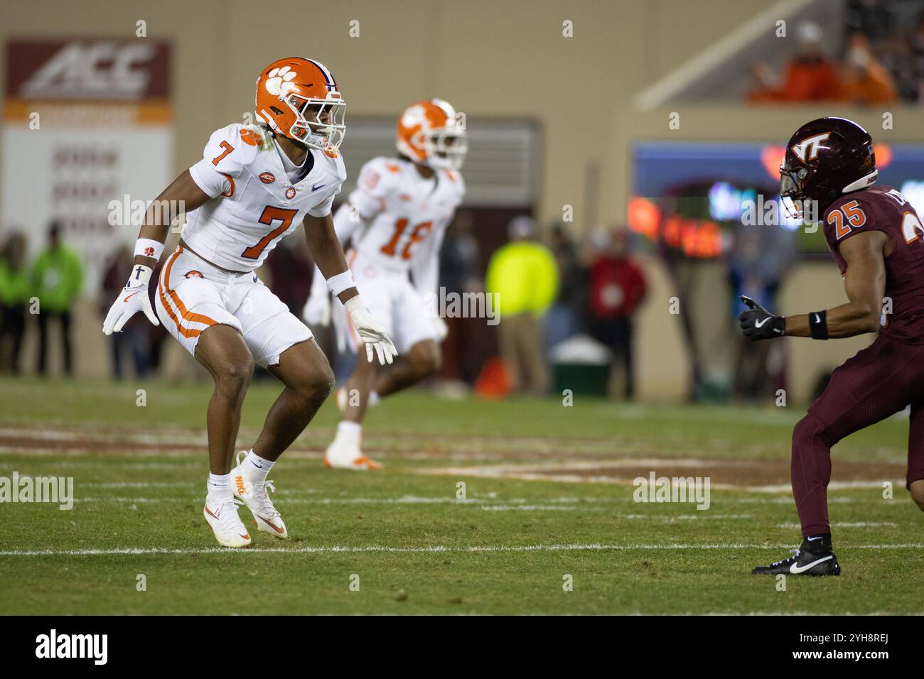 Blacksburg, VA, USA. 9th Nov, 2024. Clemson Tigers safety Khalil Barnes ...