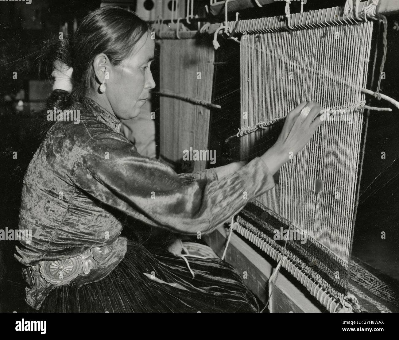Woman Weaving, Gallup Intertribal Indian Ceremonial, Gallup, New Mexico ...