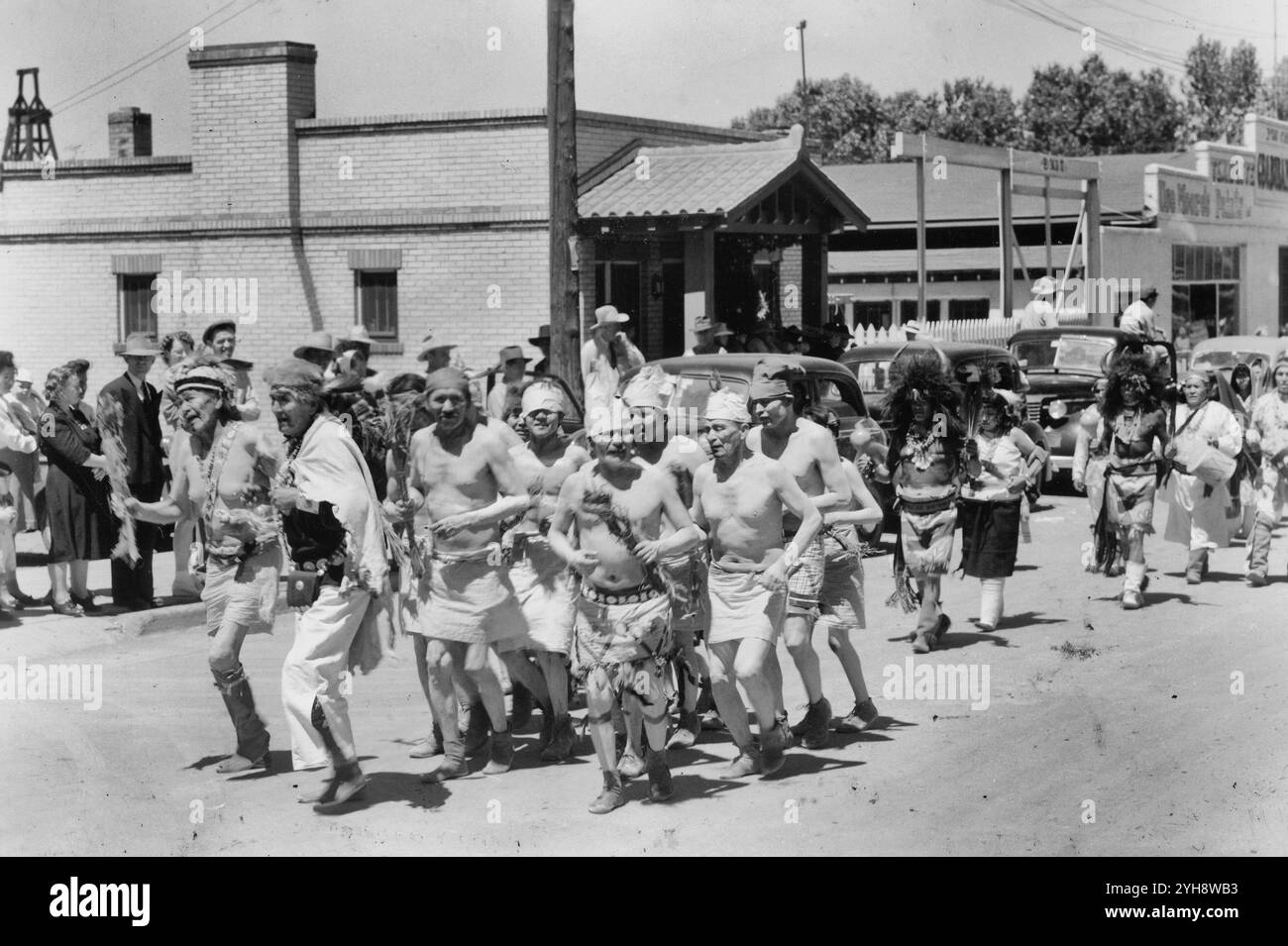 Gallup inter tribal indian ceremonials hi-res stock photography and ...