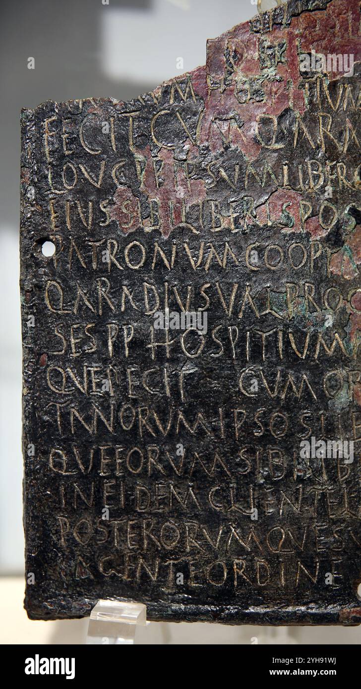 Hospitum et amicitia hi-res stock photography and images - Alamy