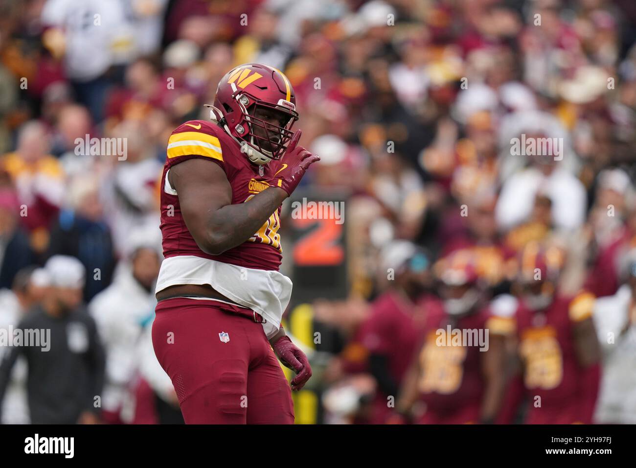 Washington Commanders defensive tackle Phidarian Mathis (98) reacts ...