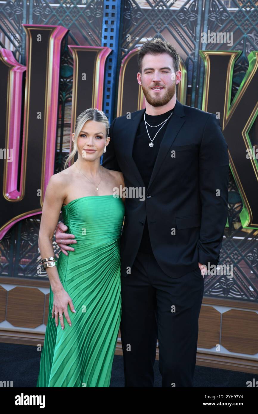 Los Angeles, California, USA 9th November 2024 Dancer Witney Carson and ...