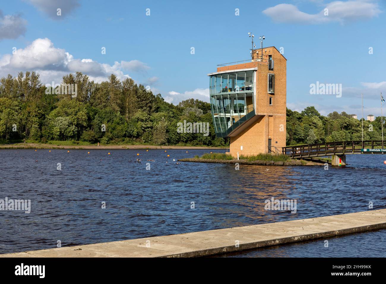 Strathclyde Country Park; Lake and Tower; Scotland; UK Stock Photo - Alamy