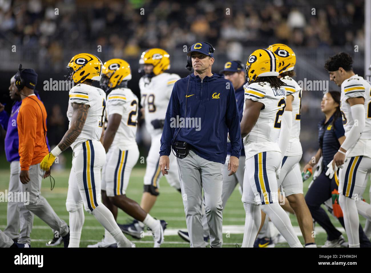 Winston-Salem, NC, USA. 8th Nov, 2024. California Golden Bears head ...