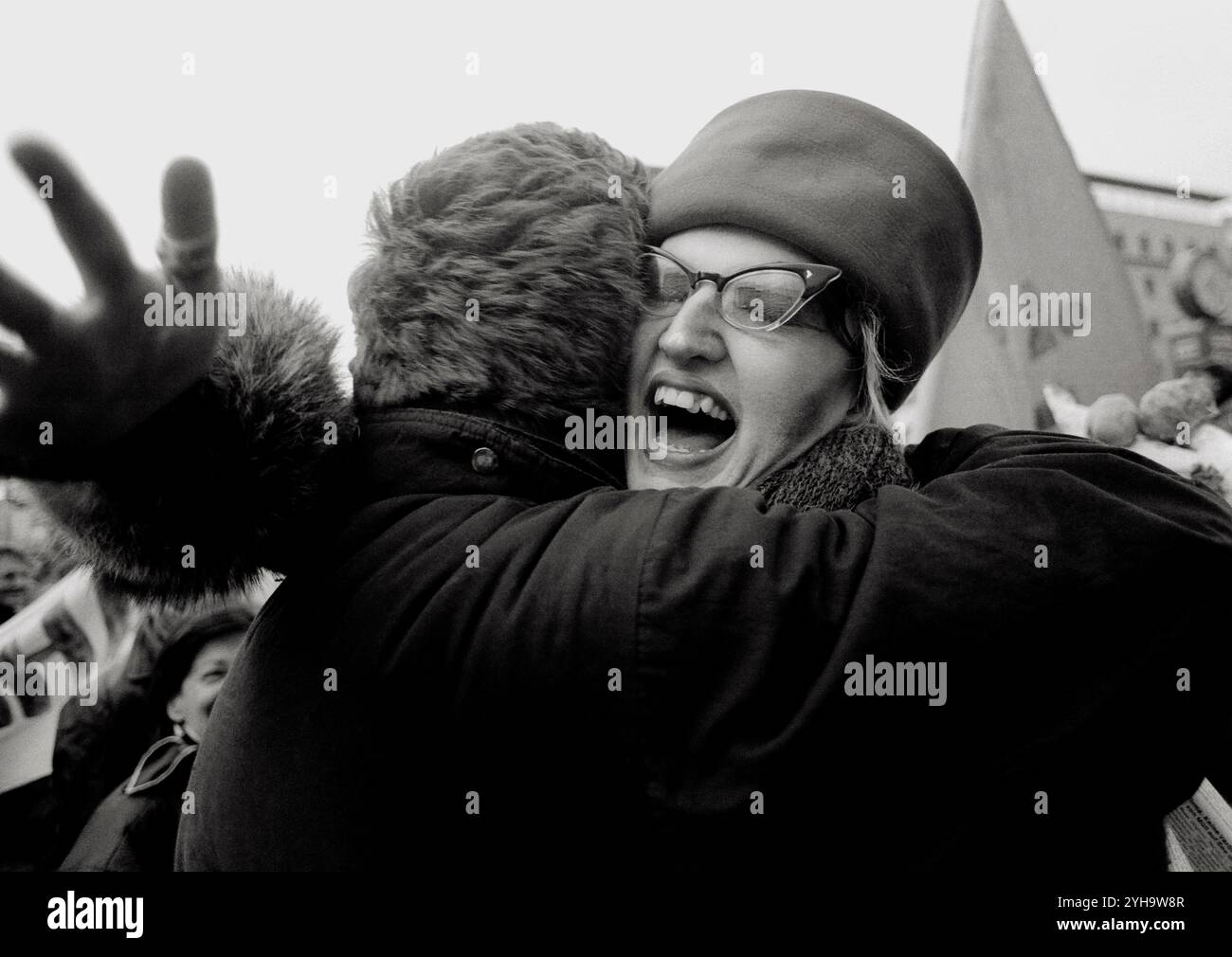 © John Angerson. November 1989: East Berliners flood into West Berlin ...