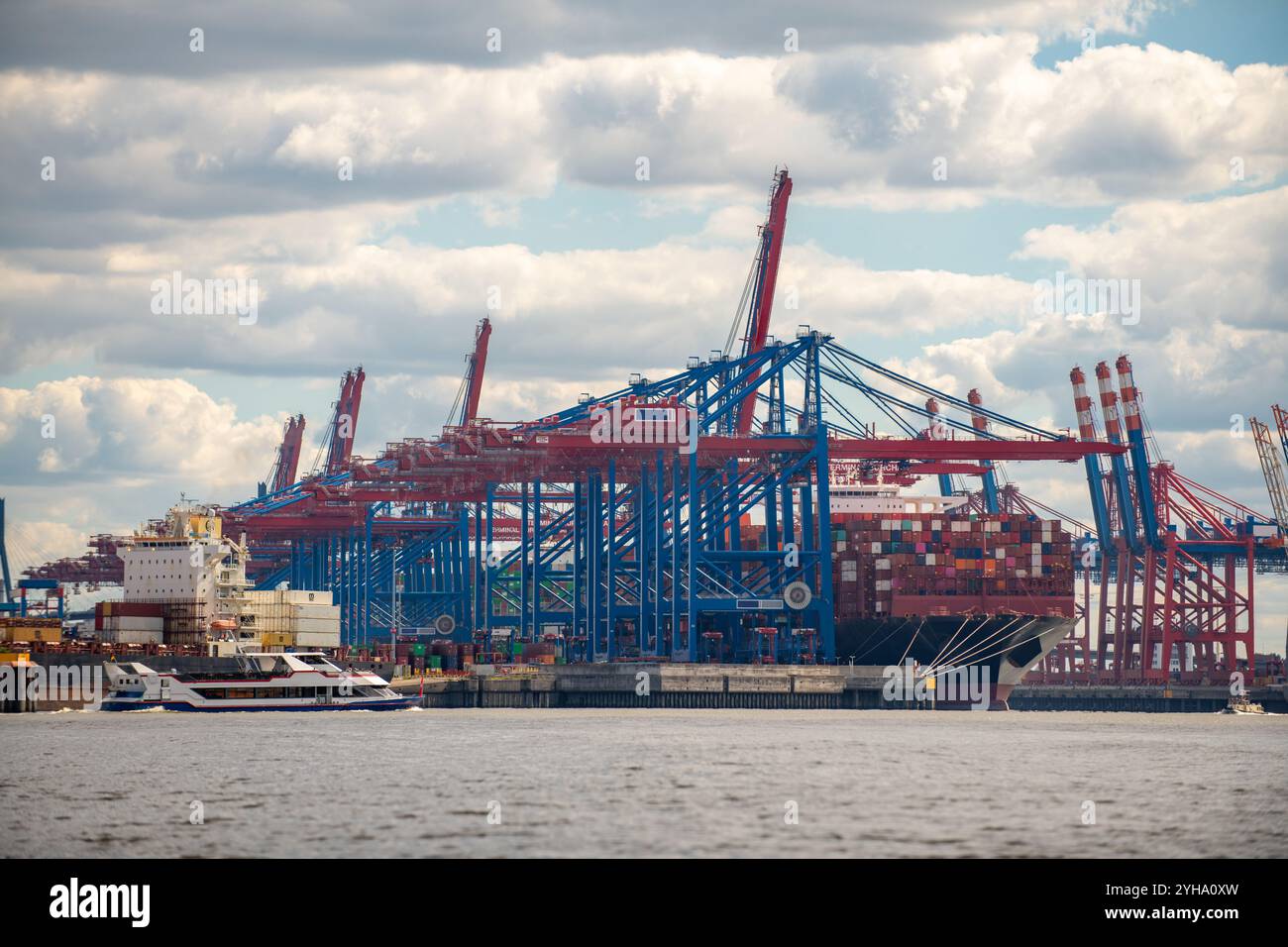 Container cargo ship in a commercial dock. New York container port ...