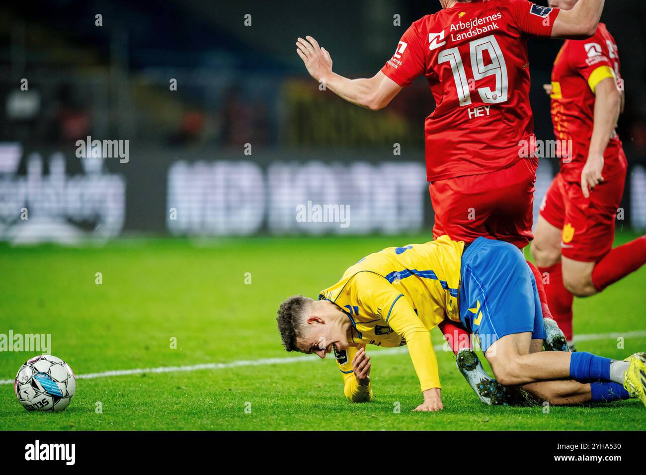 Broendby, Denmark. 10th Nov, 2024. Broendby IF's Clement Bischoff ...