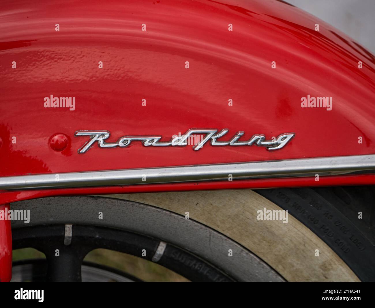 Harley davidson logo badge hi-res stock photography and images - Alamy